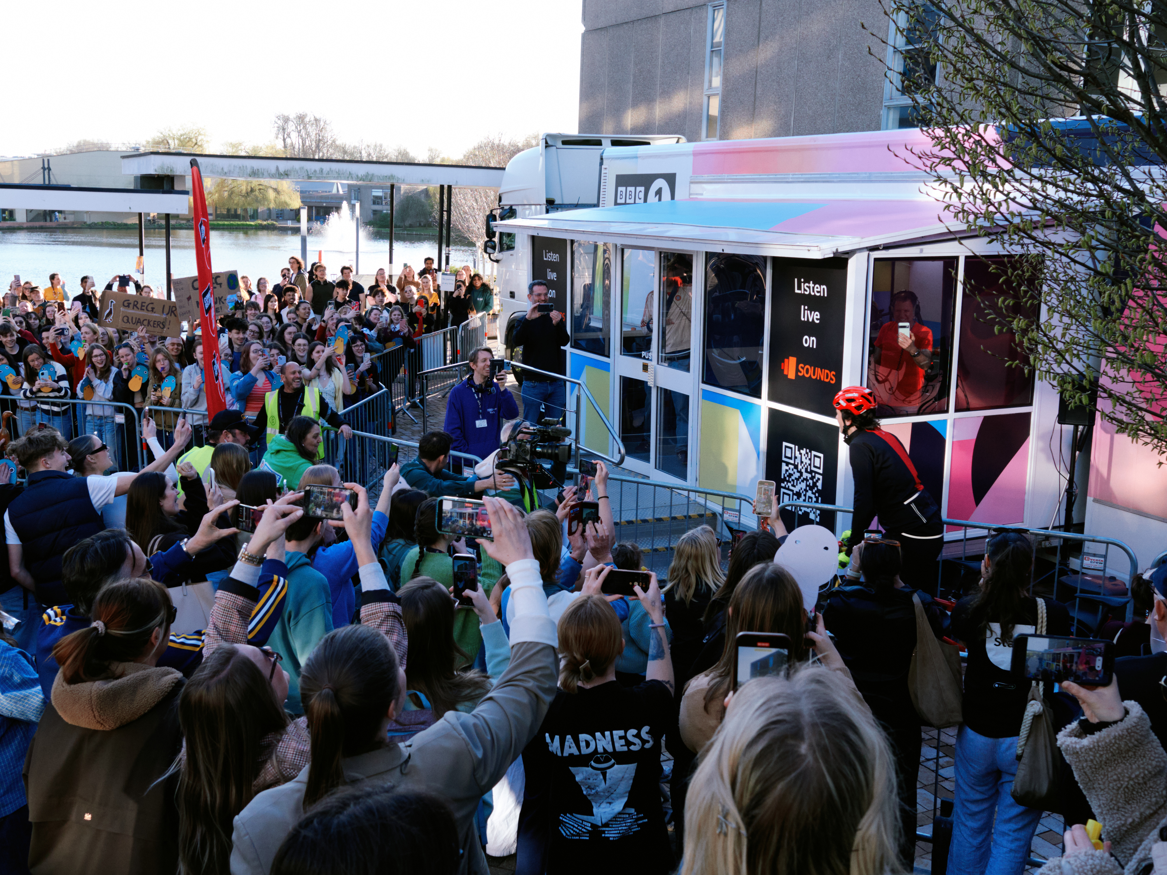 Greg James stops at University as part of Comic Relief fundraiser - Nouse