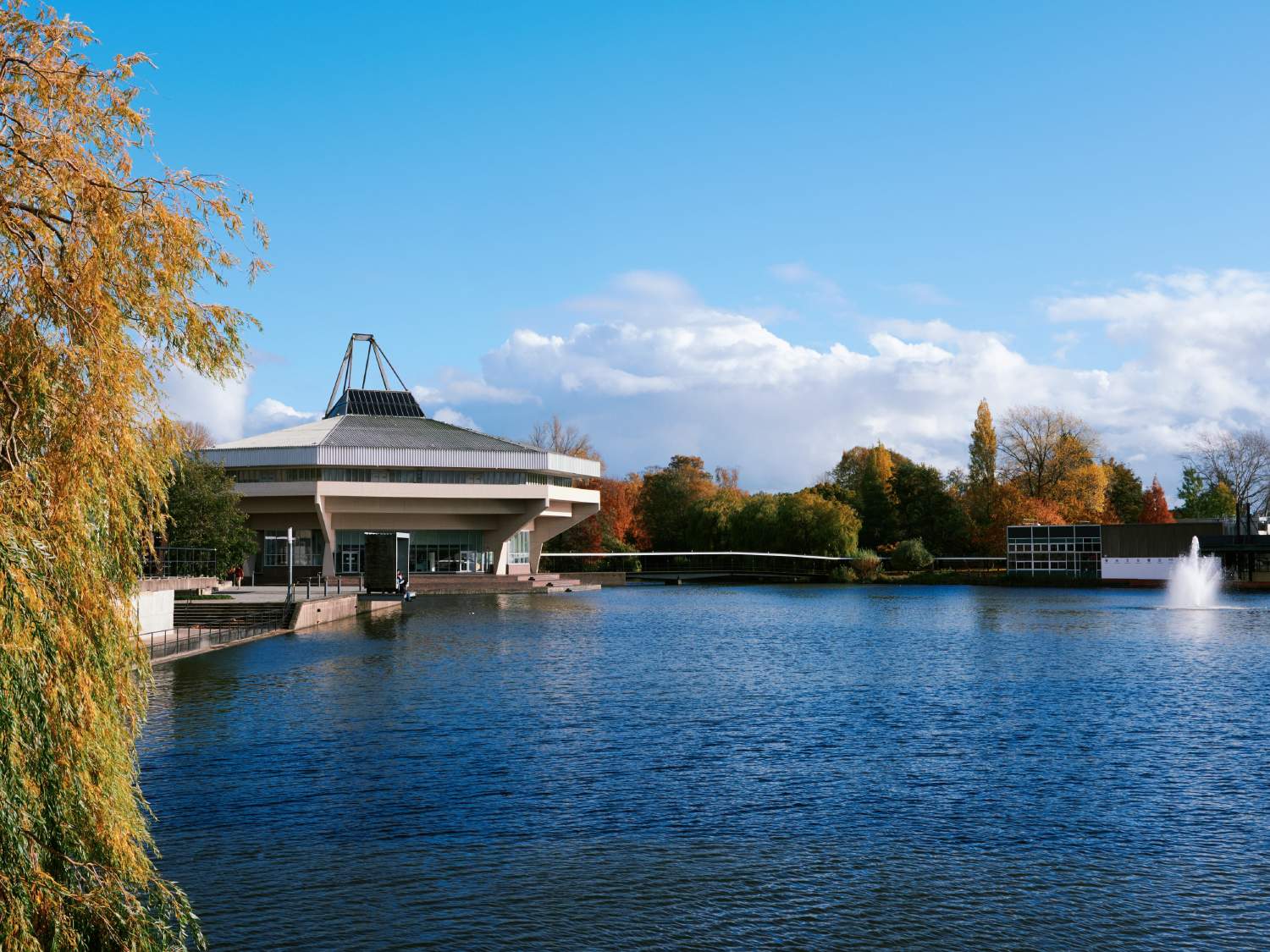 University to launch a more accessible graduation ceremony this January ...