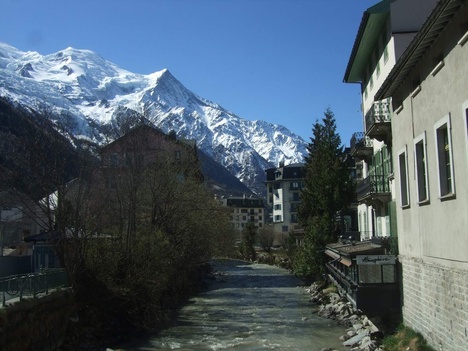 Spring in Chamonix - Nouse
